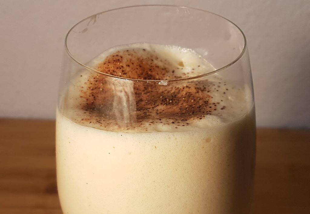 Traditional Rum Eggnog - TastyPortions